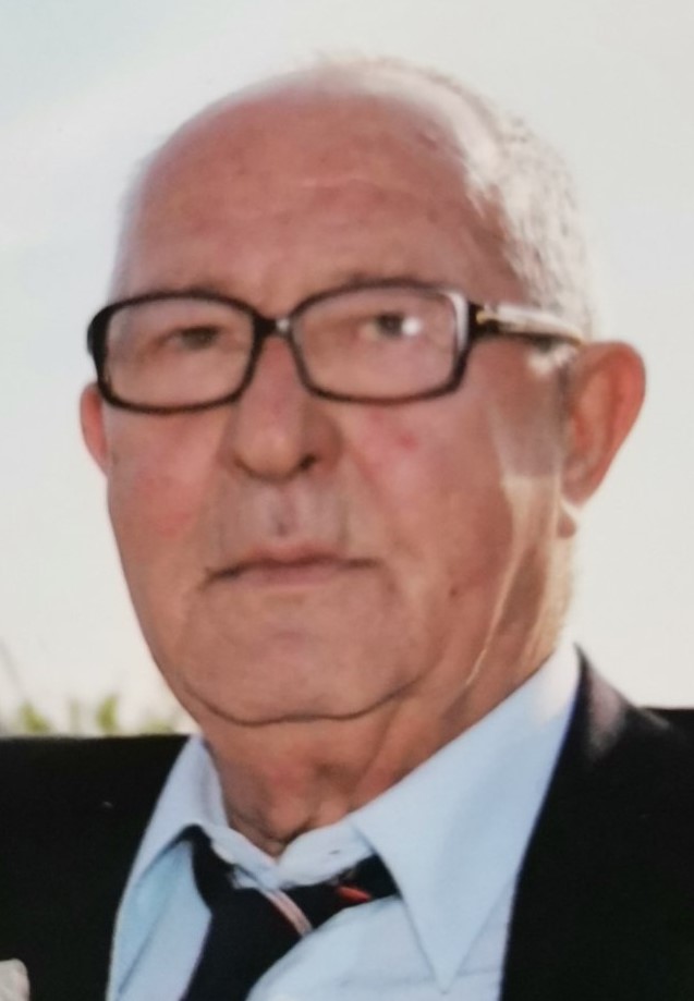 BOŽIDAR Radovana RADUSINOVIĆ - Umrli.me