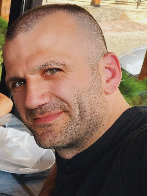 RADOVAN KRIVOKAPIĆ - Umrli.me